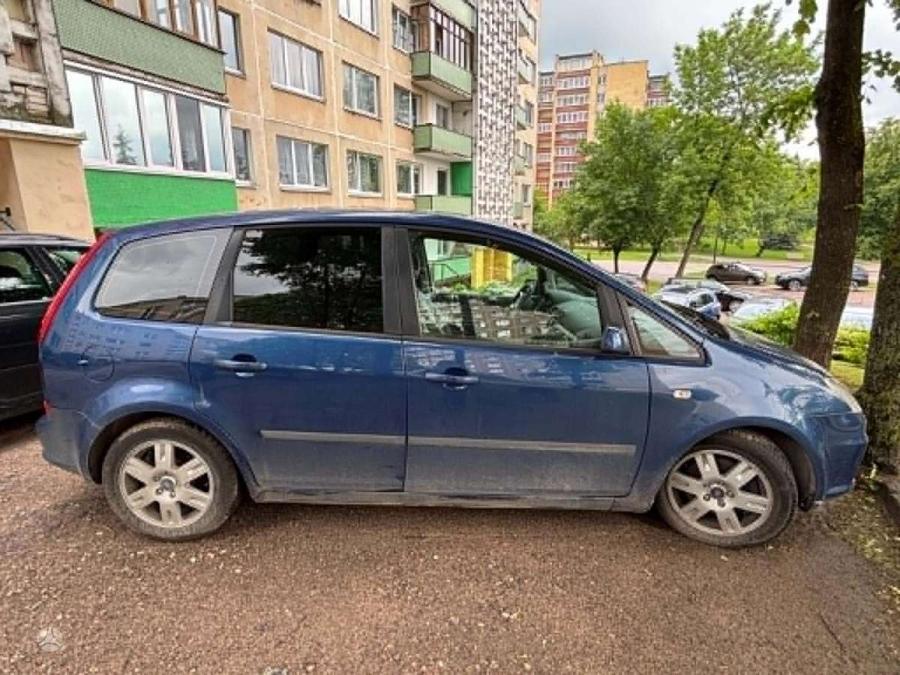 Blue Ford C-Max 2008 in Alytus, with an engine capacity of 1.75 L and mileage of 229 thousand km for 550 €, photo 4 on AUTOMOTO.COM.LV
