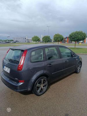 Blue Ford C-Max 2008 in Marijampole, with an engine capacity of 1.60 L and mileage of 198 thousand km for 2200 €, photo 11 on AUTOMOTO.COM.LV