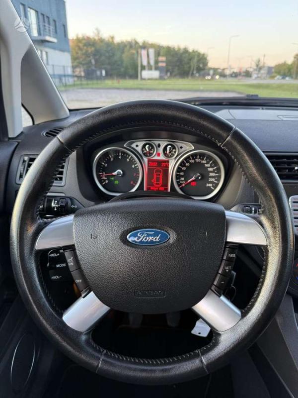 Blue Ford C-Max 2008 in Kaunas, with an engine capacity of 1.80 L and mileage of 268 thousand km for 1950 €, photo 10 on AUTOMOTO.COM.LV