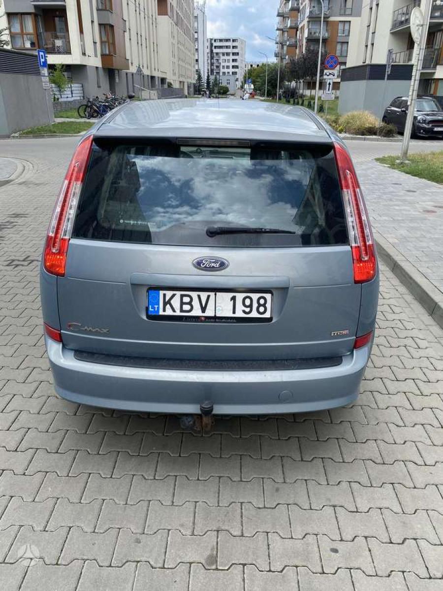 Blue Ford C-Max 2008 in Kaunas, with an engine capacity of 1.75 L and mileage of 376 thousand km for 1700 €, photo 4 on AUTOMOTO.COM.LV