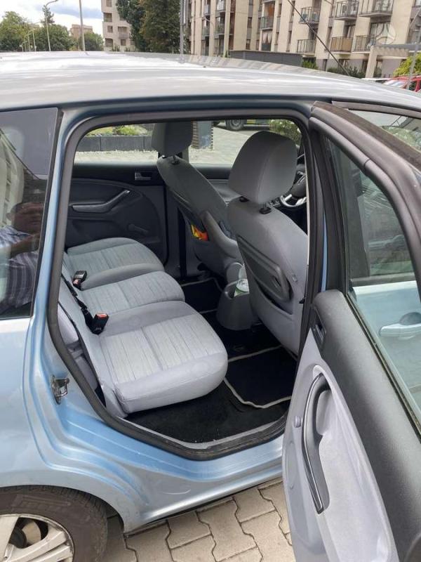 Blue Ford C-Max 2008 in Kaunas, with an engine capacity of 1.75 L and mileage of 376 thousand km for 1700 €, photo 7 on AUTOMOTO.COM.LV