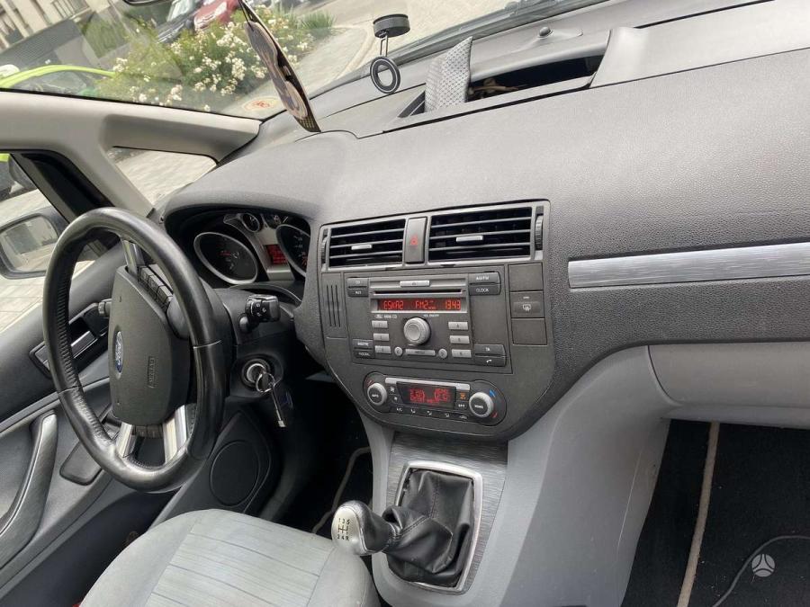 Blue Ford C-Max 2008 in Kaunas, with an engine capacity of 1.75 L and mileage of 376 thousand km for 1700 €, photo 9 on AUTOMOTO.COM.LV
