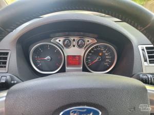 Blue Ford C-Max 2009 in Vilnius, with an engine capacity of 1.60 L and mileage of 303 thousand km for 1450 €, photo 15 on AUTOMOTO.COM.LV