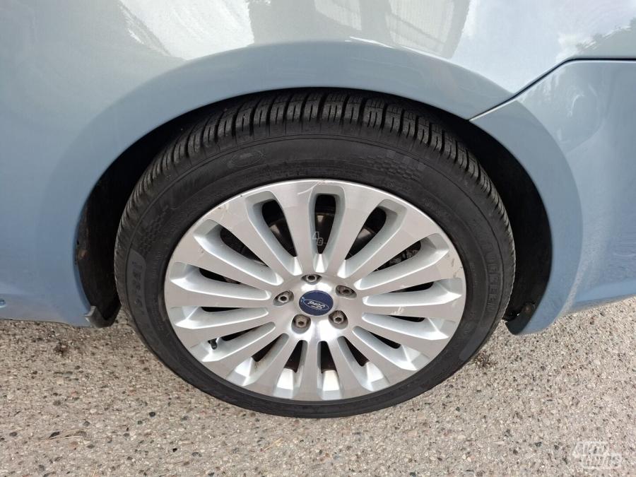 Zils Ford C-Max 2009 Utena, ar dzinēja tilpumu 1.60 L un nobraukumu 230 tūkst. km par 2100 €, foto 18 vietnē AUTOMOTO.COM.LV