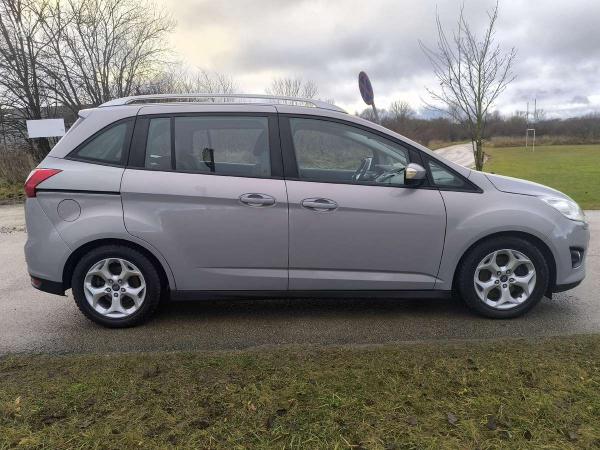 Zils Ford C-Max 2011 Šauļi, ar dzinēja tilpumu 1.56 L un nobraukumu 152 tūkst. km par 4600 €, foto 6 vietnē AUTOMOTO.COM.LV