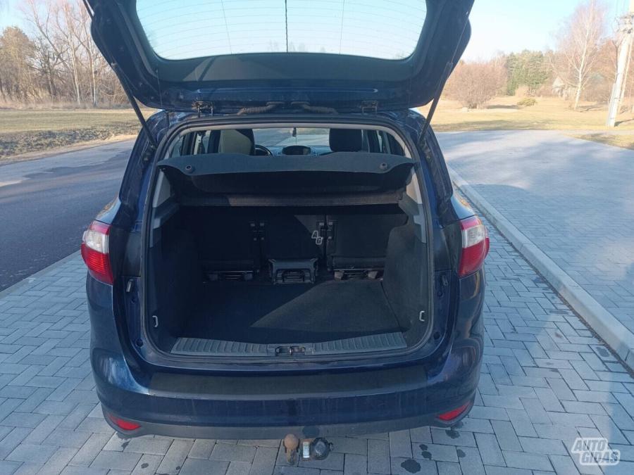 Blue Ford C-Max 2011 in Siauliai, with an engine capacity of 1.60 L and mileage of 320 thousand km for 3950 €, photo 8 on AUTOMOTO.COM.LV