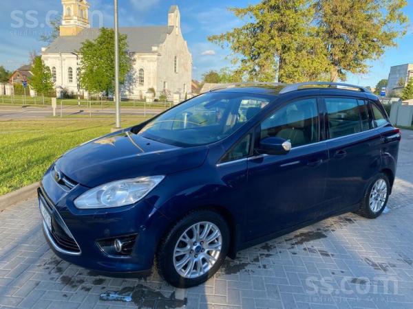 Blue Ford C-Max 2011 in Jekabpils, with an engine capacity of 1.60 L and mileage of 273 thousand km for 4000 €, photo 1 on AUTOMOTO.COM.LV