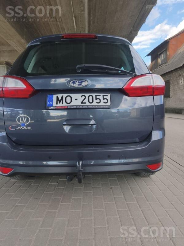Blue Ford C-Max 2011 in Daugavpils, with an engine capacity of 1.60 L and mileage of 227 thousand km for 3650 €, photo 4 on AUTOMOTO.COM.LV
