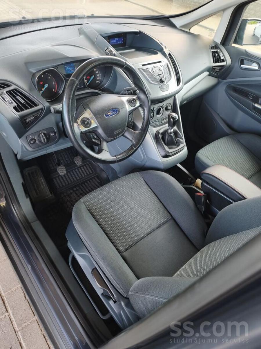 Blue Ford C-Max 2011 in Daugavpils, with an engine capacity of 1.60 L and mileage of 227 thousand km for 3650 €, photo 8 on AUTOMOTO.COM.LV