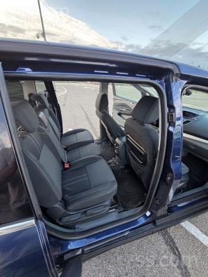 Blue Ford C-Max 2011 in Riga, with an engine capacity of 1.60 L and mileage of 258 thousand km for 3850 €, photo 16 on AUTOMOTO.COM.LV