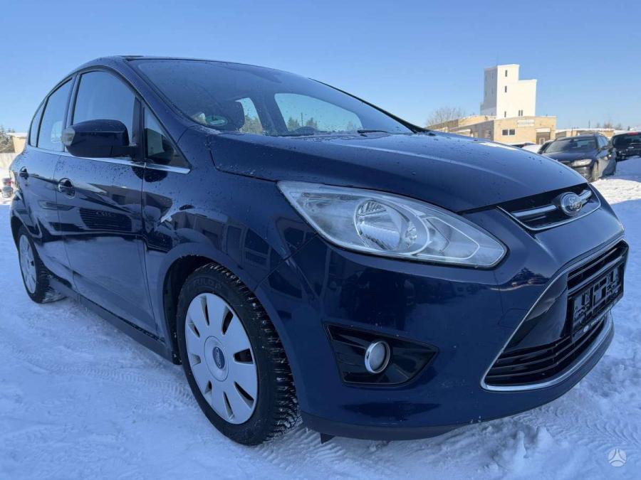 Blue Ford C-Max 2012 in Utena, with an engine capacity of 1.60 L and mileage of 235 thousand km for 3650 €, photo 1 on AUTOMOTO.COM.LV