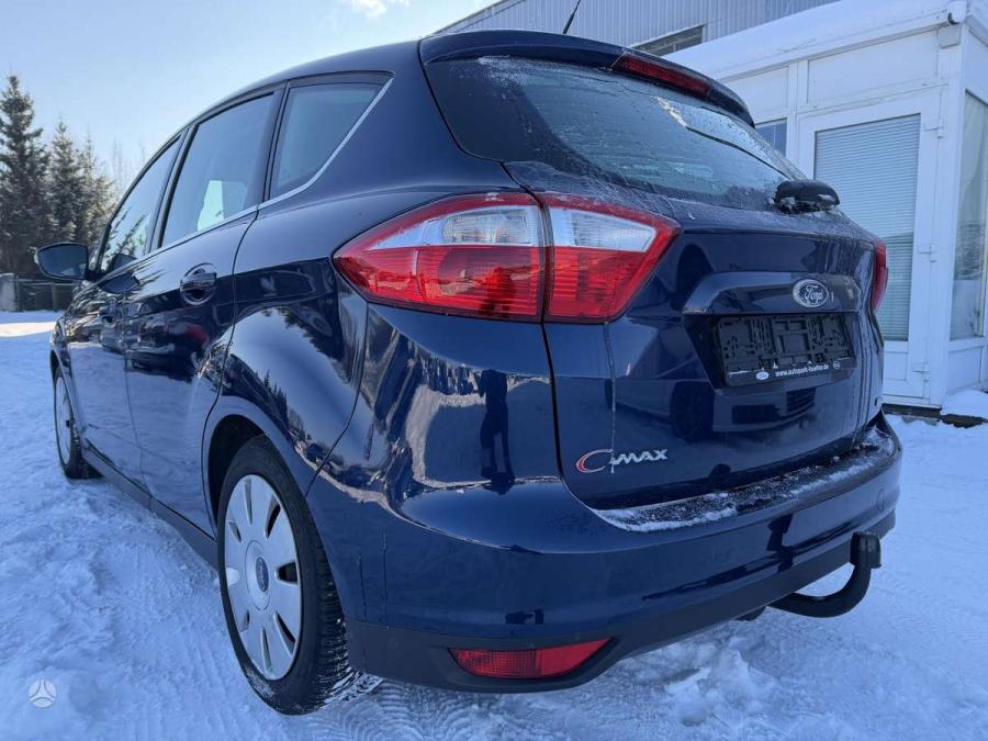 Blue Ford C-Max 2012 in Utena, with an engine capacity of 1.60 L and mileage of 235 thousand km for 3650 €, photo 4 on AUTOMOTO.COM.LV