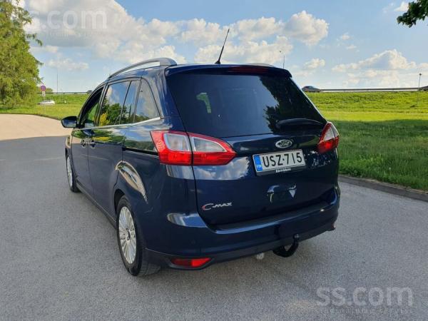 Blue Ford C-Max 2012 in Daugavpils, with an engine capacity of 2.00 L and mileage of 0 thousand km for 4500 €, photo 4 on AUTOMOTO.COM.LV