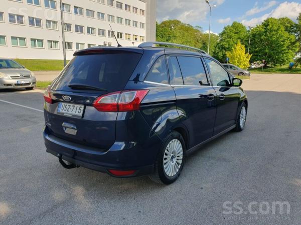 Blue Ford C-Max 2012 in Daugavpils, with an engine capacity of 2.00 L and mileage of 0 thousand km for 4500 €, photo 7 on AUTOMOTO.COM.LV