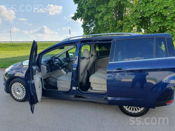 Blue Ford C-Max 2012 in Daugavpils, with an engine capacity of 2.00 L and mileage of 0 thousand km for 4500 €, photo 10 on AUTOMOTO.COM.LV