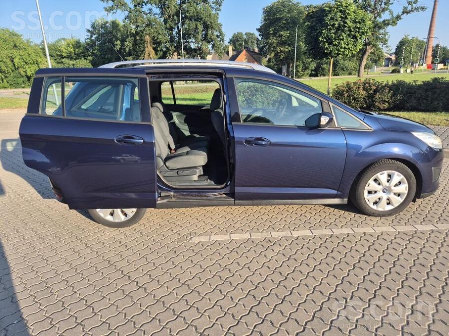 Blue Ford C-Max 2012 in Saldus, with an engine capacity of 2.00 L and mileage of 259 thousand km for 5150 €, photo 10 on AUTOMOTO.COM.LV