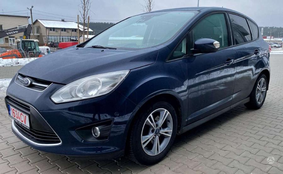 Blue Ford C-Max 2013 in Vilnius, with an engine capacity of 2.00 L and mileage of 290 thousand km for 3900 €, photo 2 on AUTOMOTO.COM.LV