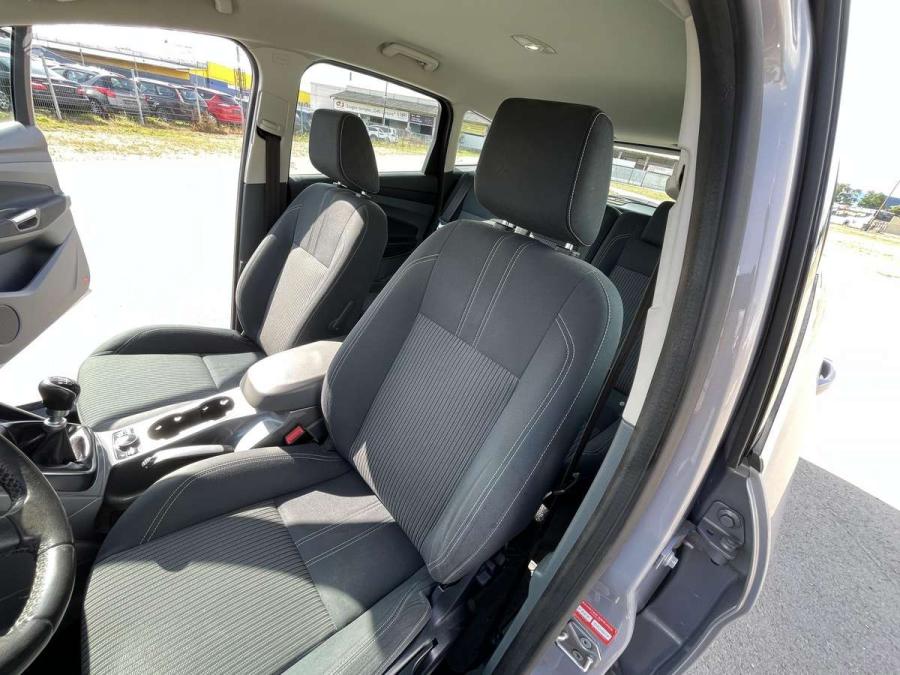 Zils Ford C-Max 2013 Šauļi, ar dzinēja tilpumu 1.00 L un nobraukumu 128 tūkst. km par 3750 €, foto 17 vietnē AUTOMOTO.COM.LV