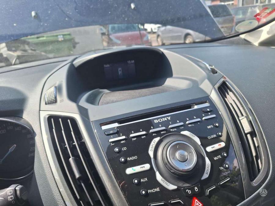 Zils Ford C-Max 2013 Jurbarkas, ar dzinēja tilpumu 1.00 L un nobraukumu 151 tūkst. km par 3550 €, foto 12 vietnē AUTOMOTO.COM.LV