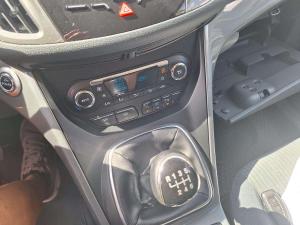 Zils Ford C-Max 2013 Jurbarkas, ar dzinēja tilpumu 1.00 L un nobraukumu 151 tūkst. km par 3550 €, foto 14 vietnē AUTOMOTO.COM.LV