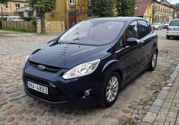 Blue Ford C-Max 2013 in Jelgava, with an engine capacity of 2.00 L and mileage of 0 thousand km for 3990 €, photo 1 on AUTOMOTO.COM.LV