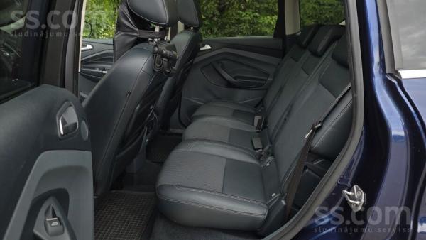 Blue Ford C-Max 2013 in Jelgava, with an engine capacity of 2.00 L and mileage of 0 thousand km for 3990 €, photo 11 on AUTOMOTO.COM.LV