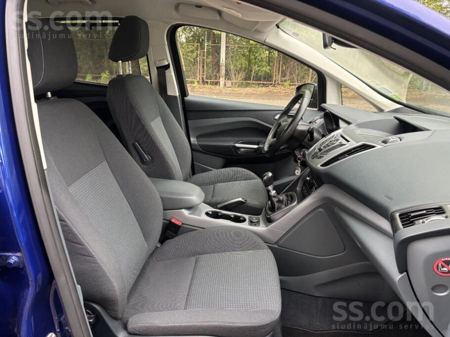 Zils Ford C-Max 2014 Ogre, ar dzinēja tilpumu 1.00 L un nobraukumu 224 tūkst. km par 4400 €, foto 11 vietnē AUTOMOTO.COM.LV