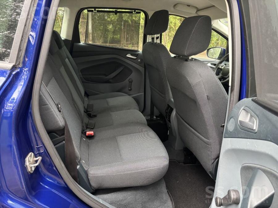 Zils Ford C-Max 2014 Ogre, ar dzinēja tilpumu 1.00 L un nobraukumu 224 tūkst. km par 4400 €, foto 14 vietnē AUTOMOTO.COM.LV