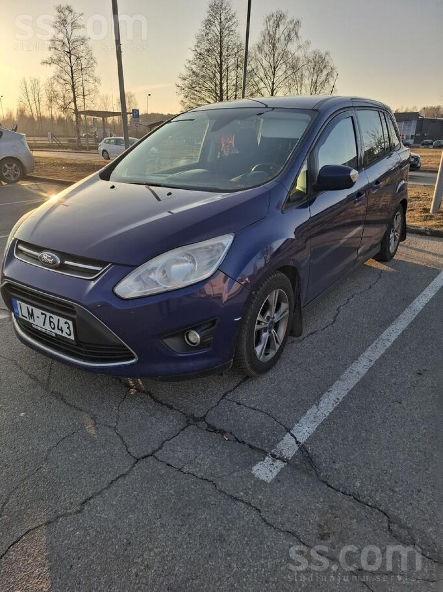 Blue Ford C-Max 2014 in Riga, with an engine capacity of 1.60 L and mileage of 310 thousand km for 4200 €, photo 1 on AUTOMOTO.COM.LV