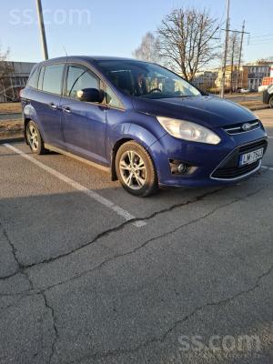 Blue Ford C-Max 2014 in Riga, with an engine capacity of 1.60 L and mileage of 310 thousand km for 4200 €, photo 3 on AUTOMOTO.COM.LV
