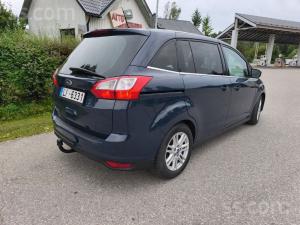 Blue Ford C-Max 2015 in Riga, with an engine capacity of 1.60 L and mileage of 290 thousand km for 4200 €, photo 9 on AUTOMOTO.COM.LV