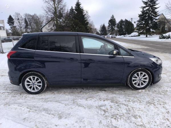 Blue Ford C-Max 2016 in Kaunas, with an engine capacity of 2.00 L and mileage of 215 thousand km for 6999 €, photo 5 on AUTOMOTO.COM.LV