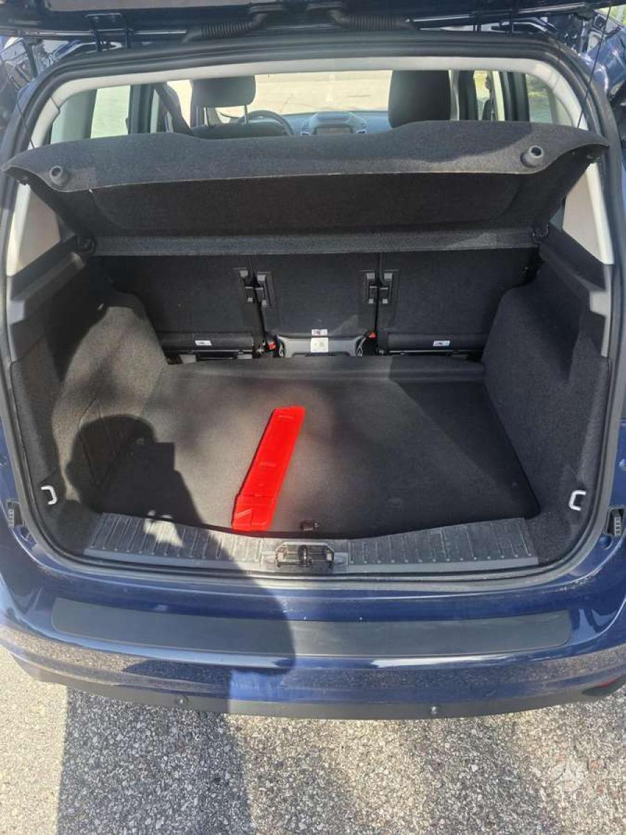 Blue Ford C-Max 2016 in Marijampole, with an engine capacity of 1.50 L and mileage of 212 thousand km for 5350 €, photo 13 on AUTOMOTO.COM.LV