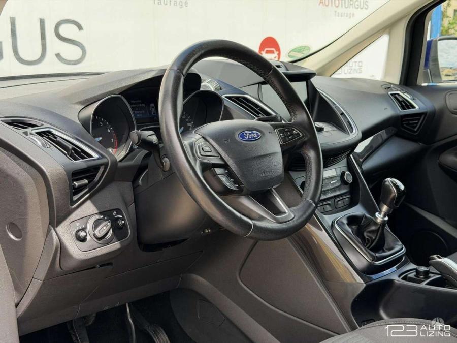 Blue Ford C-Max 2016 in Taurage, with an engine capacity of 1.00 L and mileage of 136 thousand km for 4900 €, photo 13 on AUTOMOTO.COM.LV