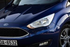 Blue Ford C-Max 2018 in Riga, with an engine capacity of 1.00 L and mileage of 224 thousand km for 7990 €, photo 8 on AUTOMOTO.COM.LV