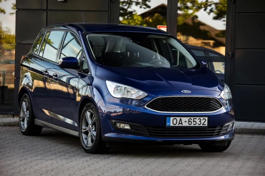Blue Ford C-Max 2018 in Riga, with an engine capacity of 1.00 L and mileage of 224 thousand km for 7990 €, photo 14 on AUTOMOTO.COM.LV