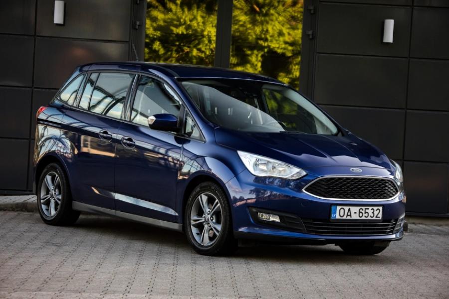 Blue Ford C-Max 2018 in Riga, with an engine capacity of 1.00 L and mileage of 224 thousand km for 7990 €, photo 17 on AUTOMOTO.COM.LV