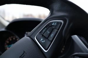 Blue Ford C-Max 2018 in Riga, with an engine capacity of 1.00 L and mileage of 224 thousand km for 7990 €, photo 34 on AUTOMOTO.COM.LV