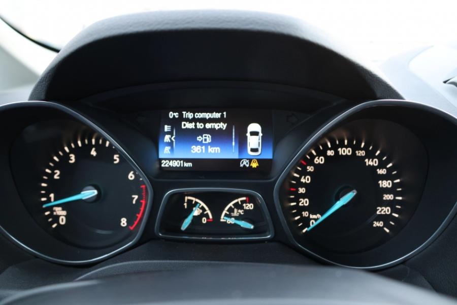 Blue Ford C-Max 2018 in Riga, with an engine capacity of 1.00 L and mileage of 224 thousand km for 7990 €, photo 39 on AUTOMOTO.COM.LV