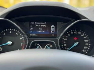 Blue Ford C-Max 2018 in Riga, with an engine capacity of 1.00 L and mileage of 224 thousand km for 7990 €, photo 44 on AUTOMOTO.COM.LV