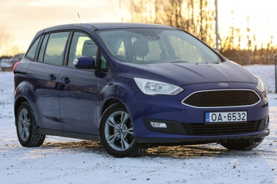 Blue Ford C-Max 2018 in Riga, with an engine capacity of 1.00 L and mileage of 224 thousand km for 7990 €, photo 51 on AUTOMOTO.COM.LV
