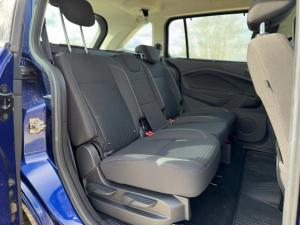 Blue Ford C-Max 2018 in Riga, with an engine capacity of 1.00 L and mileage of 224 thousand km for 7990 €, photo 53 on AUTOMOTO.COM.LV
