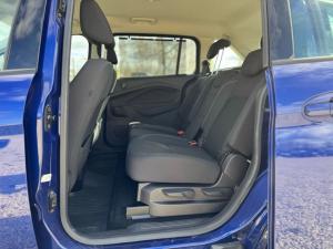 Blue Ford C-Max 2018 in Riga, with an engine capacity of 1.00 L and mileage of 224 thousand km for 7990 €, photo 56 on AUTOMOTO.COM.LV