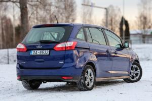 Blue Ford C-Max 2018 in Riga, with an engine capacity of 1.00 L and mileage of 224 thousand km for 7990 €, photo 61 on AUTOMOTO.COM.LV