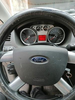 Blue Ford C-Max 2010 in Tallinn, with an engine capacity of 1.60 L and mileage of 203 thousand km for 1200 €, photo 8 on AUTOMOTO.COM.LV