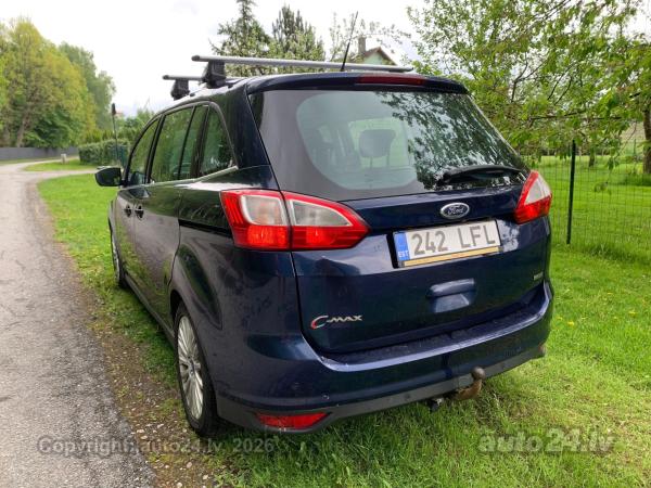 Zils Ford C-Max 2013 Tartu, ar dzinēja tilpumu 1.00 L un nobraukumu 247 tūkst. km par 3300 €, foto 5 vietnē AUTOMOTO.COM.LV