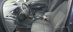 Blue Ford C-Max 2013 in Tallinn, with an engine capacity of 1.60 L and mileage of 130 thousand km for 5500 €, photo 7 on AUTOMOTO.COM.LV