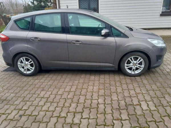 Brown Ford C-Max 2012 in Kupiskis, with an engine capacity of 1.00 L and mileage of 81 thousand km for 4300 €, photo 2 on AUTOMOTO.COM.LV