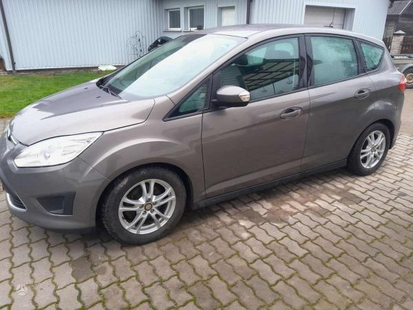 Brown Ford C-Max 2012 in Kupiskis, with an engine capacity of 1.00 L and mileage of 81 thousand km for 4300 €, photo 3 on AUTOMOTO.COM.LV