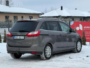 Brown Ford C-Max 2014 in Jelgava, with an engine capacity of 1.60 L and mileage of 0 thousand km for 6600 €, photo 6 on AUTOMOTO.COM.LV